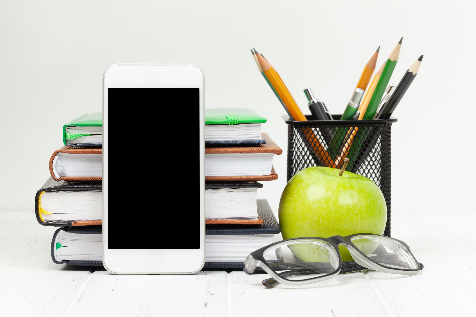 Apple Inc. Settlement - Robbins LLP